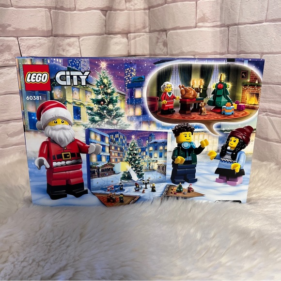 Lego | Toys | New Lego 638 City 2023 Christmas Holiday Advent Calendar ...